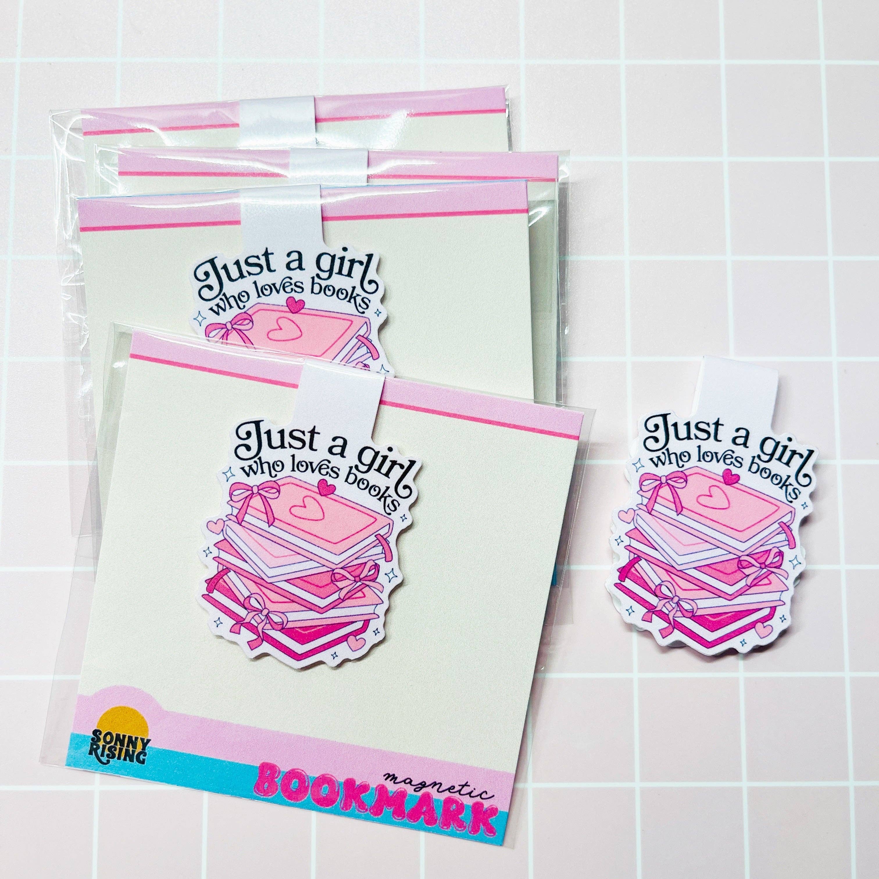 Just A Girl Who Loves Books Magnetic Bookmark – the fig tree